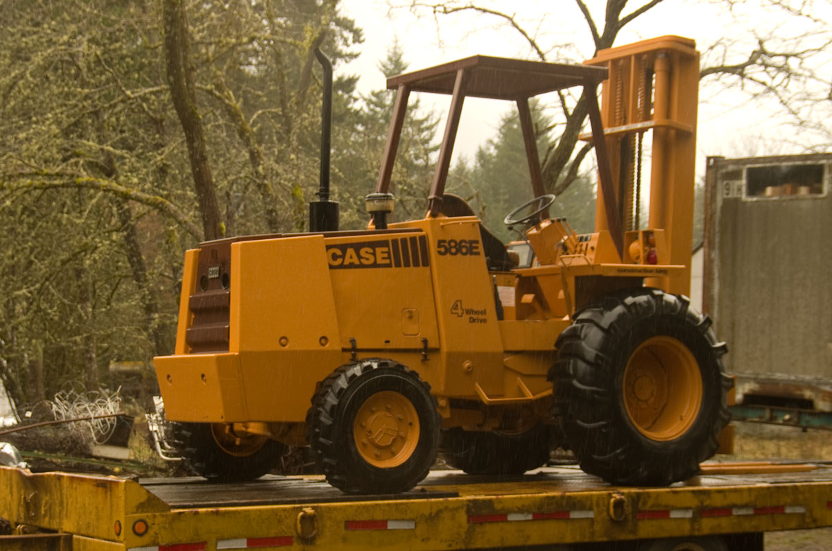 Case 586E Forklift